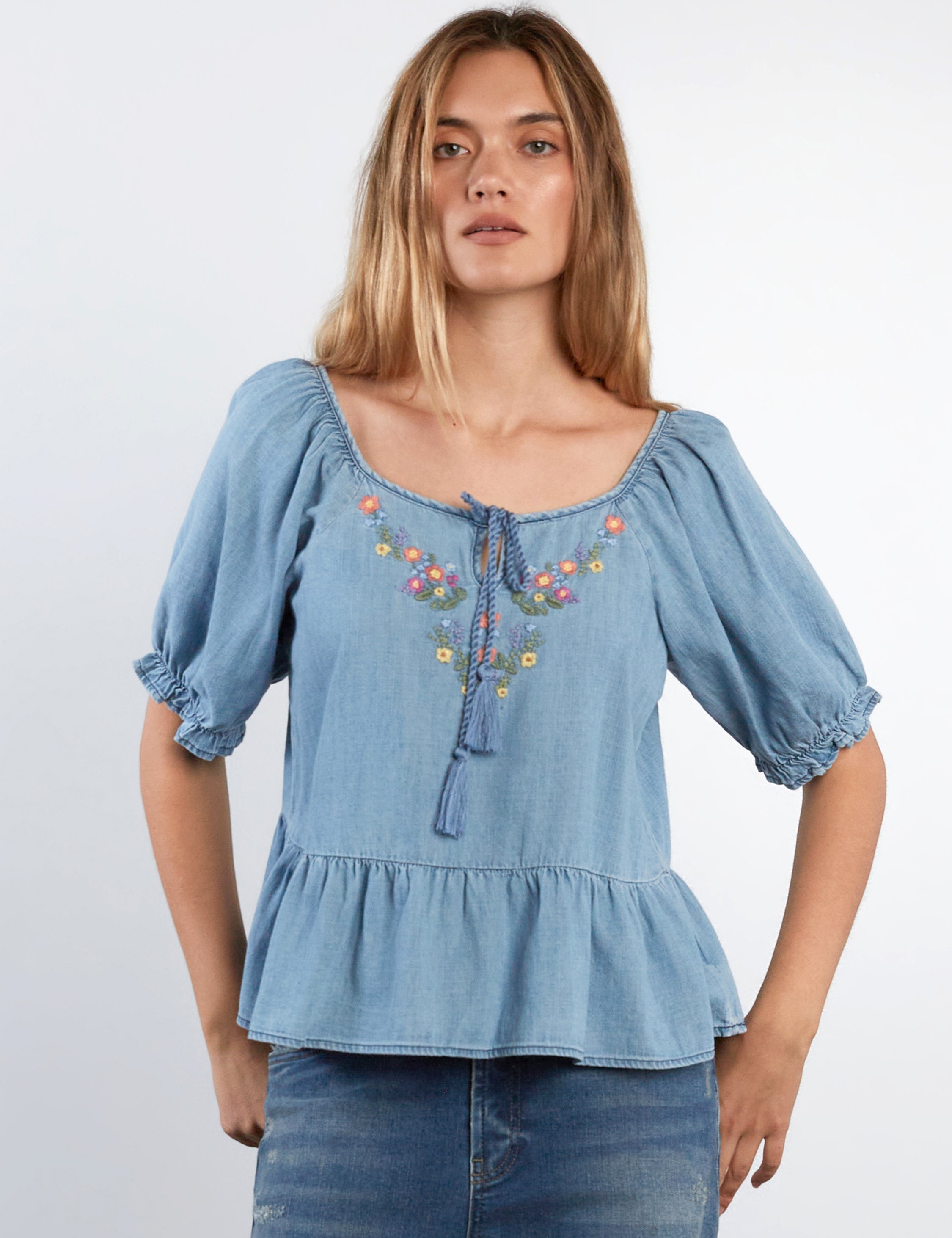 Petal Song Embroidered Puff Sleeve Denim Top – billytshop
